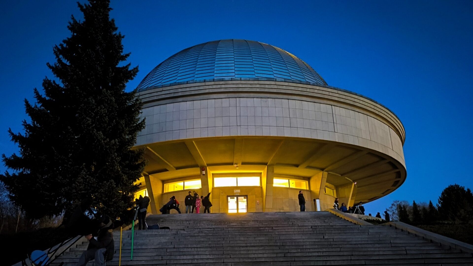 „Kosmiczne zoo” – nowy seans w Planetarium Śląskim. Premiera 19 ...